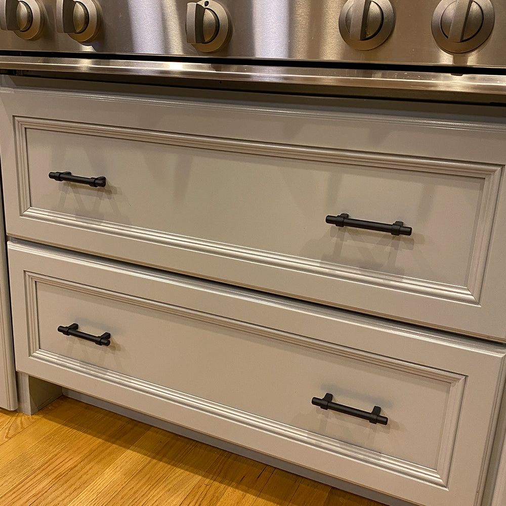 Alpine Hardware | T-Bars and T-Knobs | Kitchen Cabinet Hardware/Dresse